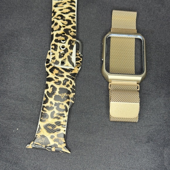 Apple | Wearables | Apple Watch Leopard Print And Gold Watch Bands ...